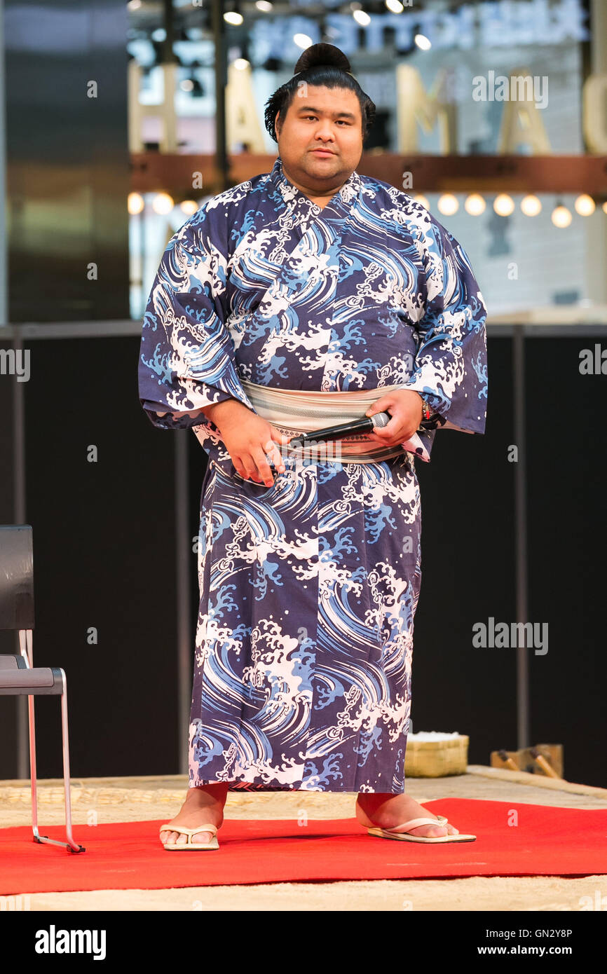 Tokyo, Japan 28th Aug, 2016 Sumo wrestler Takayasu Akira attends a talk ...