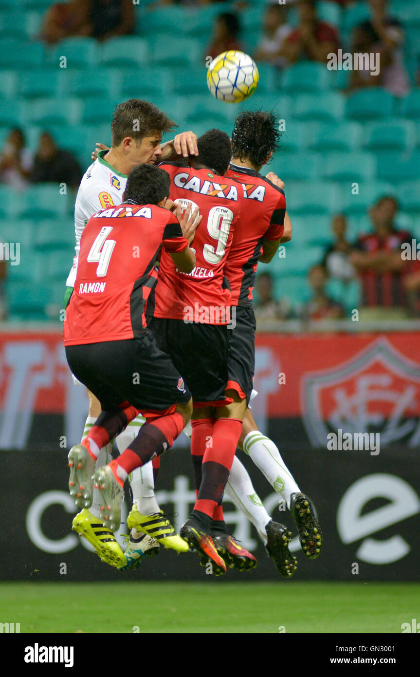 SALVADOR, BA - 28.08.2016: VITÓRIAXAMÉRICAMG - Match between Victoria ...