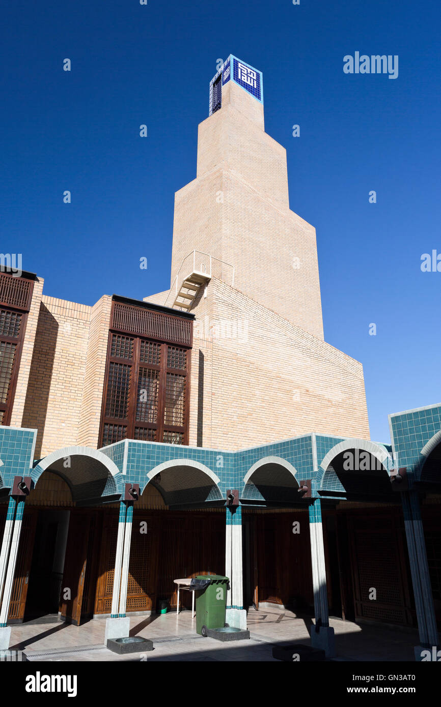 Lisbon Muslim Mosque High Resolution Stock Photography and Images - Alamy