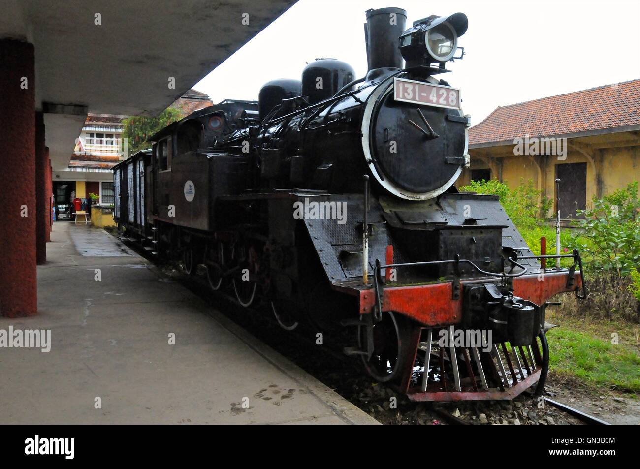 Vietnamese steam train hi-res stock photography and images - Alamy