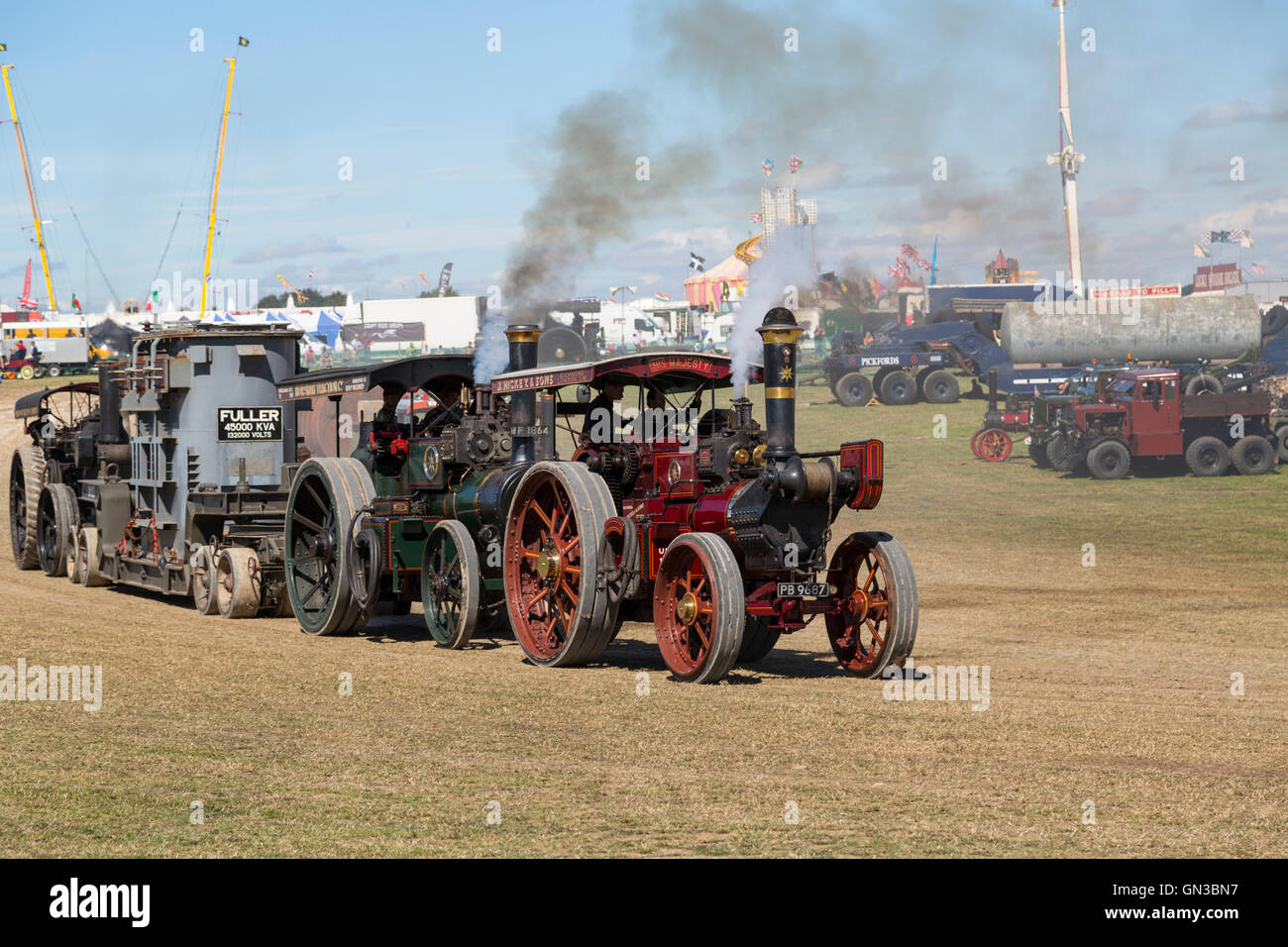 Restored traction engines hi-res stock photography and images - Alamy