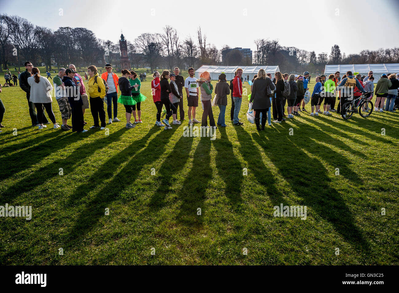 Competitors warm up to run the Brighton marathon on 2010 Stock Photo ...