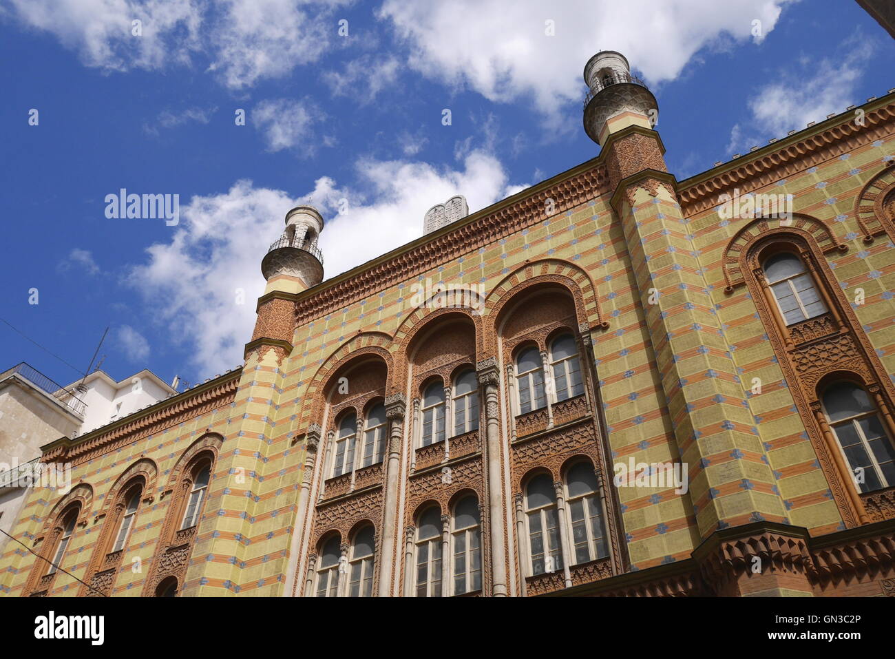 Rumbach synagogue hi-res stock photography and images - Alamy
