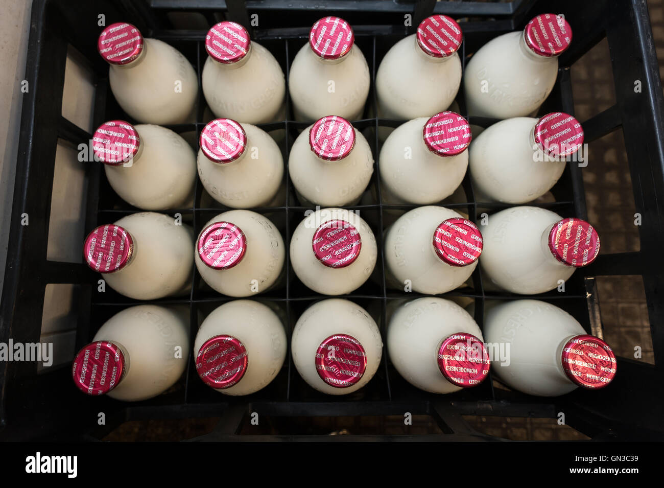 Milk distribution hi-res stock photography and images - Alamy