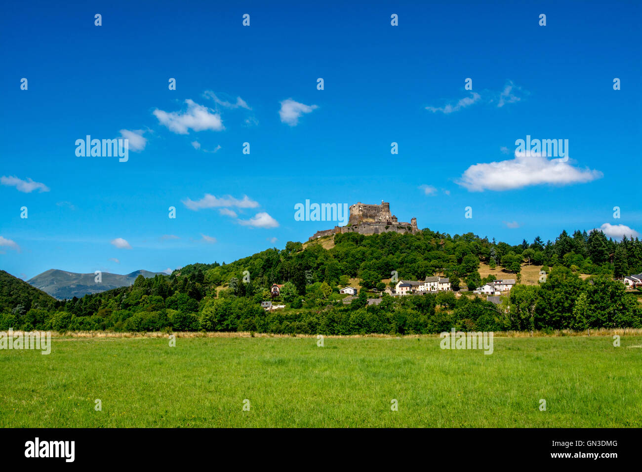 Chateau de Murol castle, Puy-de-Dome, Auvergne, France, Europe Stock ...