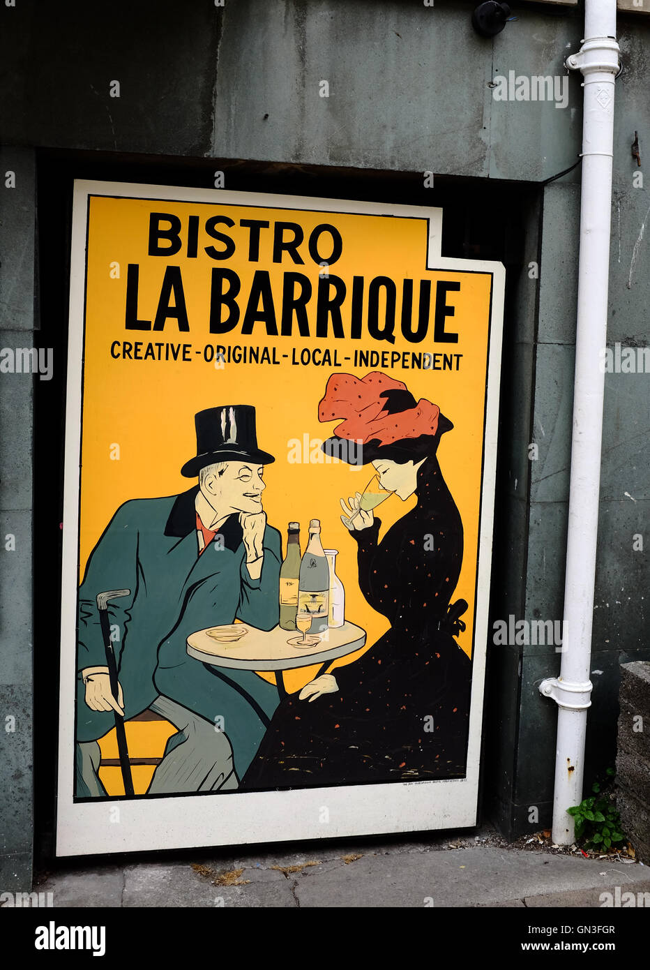 Vintage retro french bistro restaurant hi-res stock photography and ...