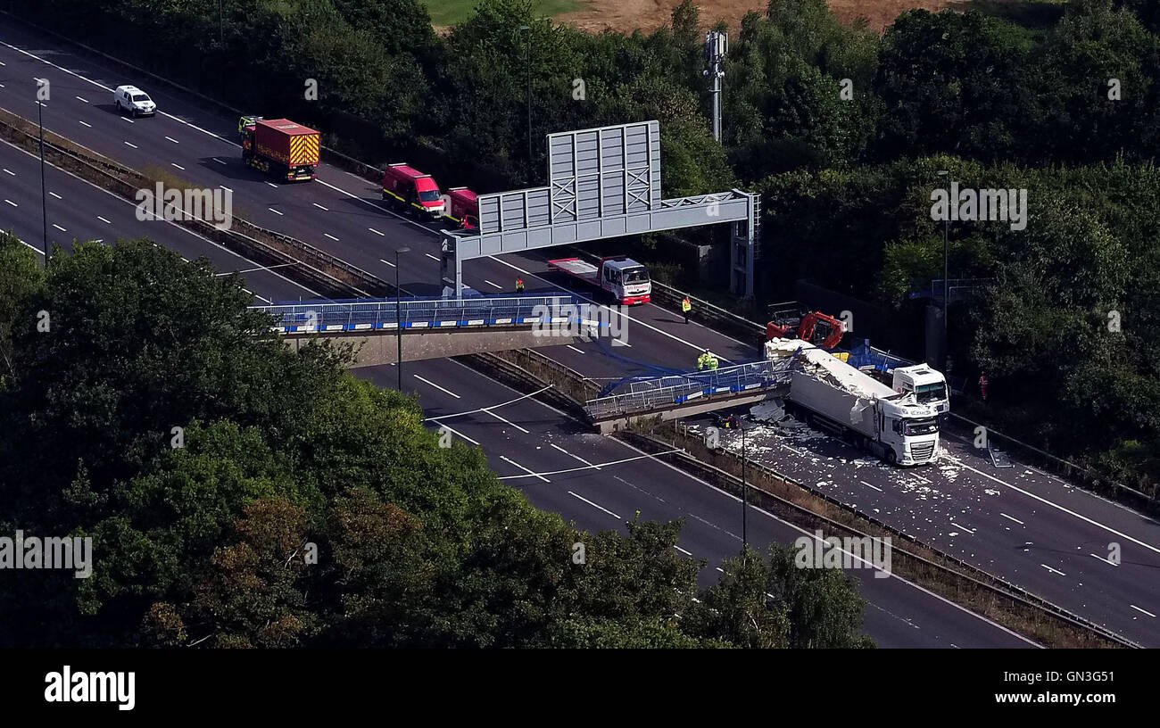 The scene on the M20 motorway after a lorry hit a motorway bridge ...