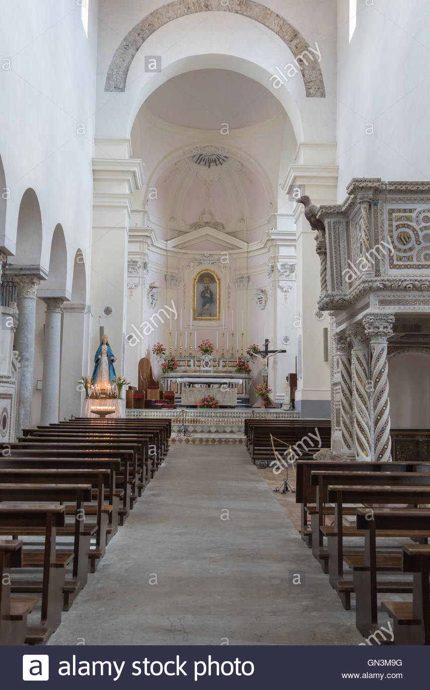 Altar And Pulpit High Resolution Stock Photography and Images - Alamy