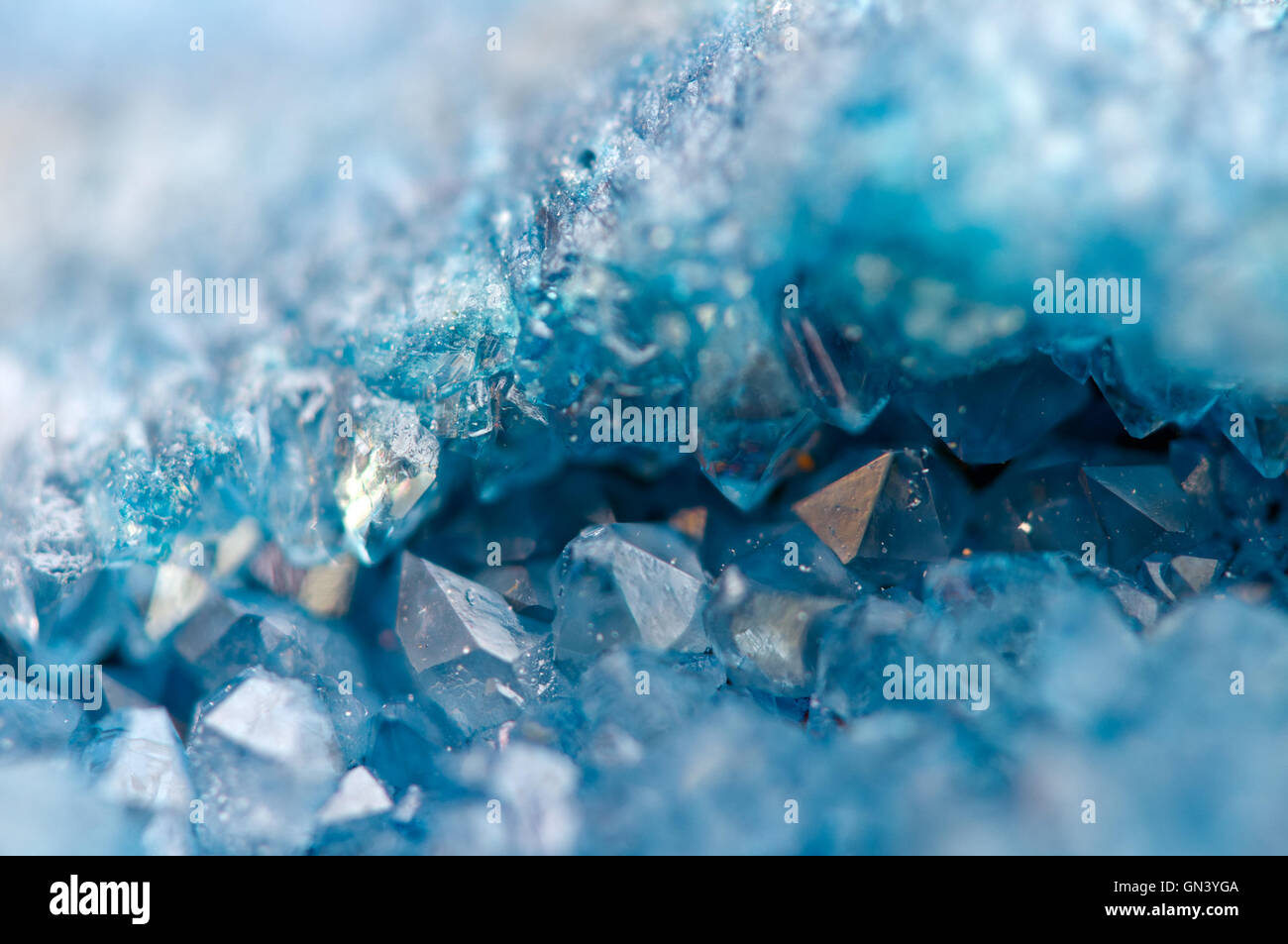 Druse blue crystals Agate SiO2 silicon dioxide. Macro Stock Photo - Alamy