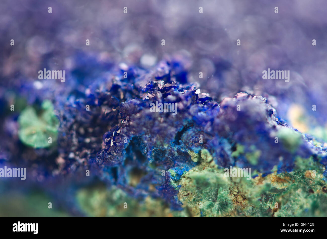 Green Malachite Cu2CO3(OH)2 and Azurite Crystals deep blue copper ...