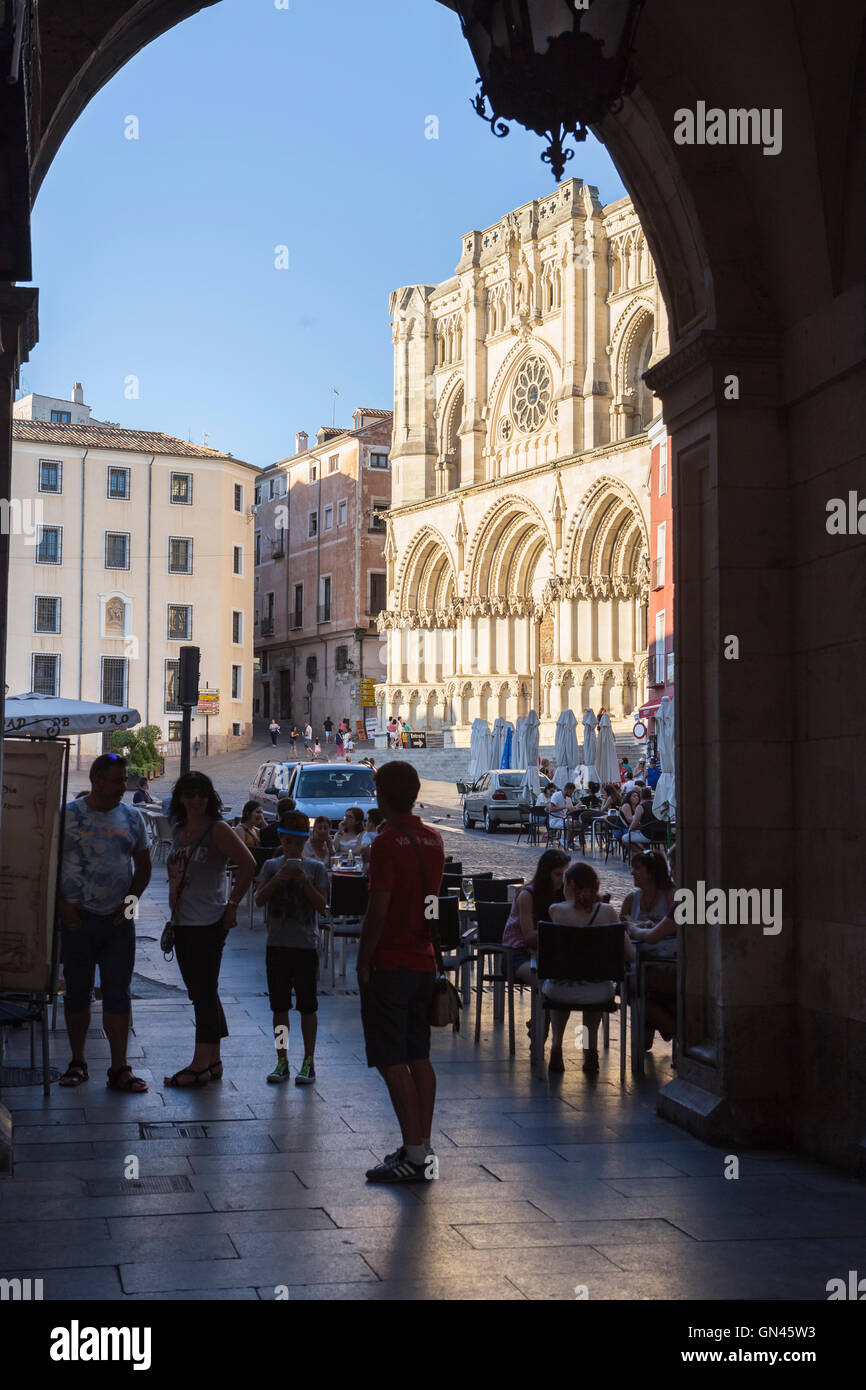 Cuenca church hi-res stock photography and images - Alamy