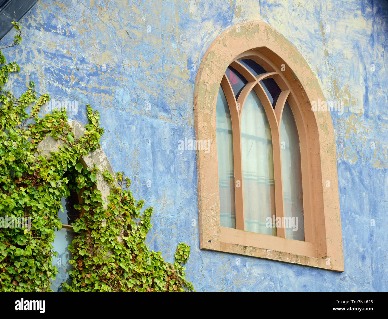 Disused chapel hi-res stock photography and images - Alamy