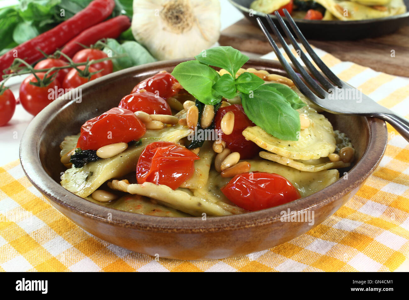 Cappelletti pasta hi-res stock photography and images - Alamy