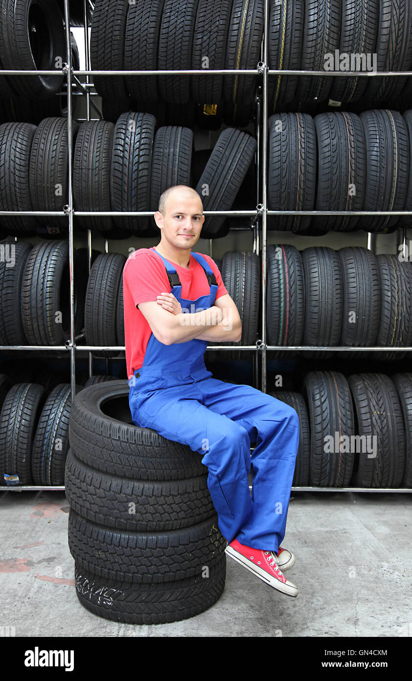 Short pit stop hi-res stock photography and images - Alamy