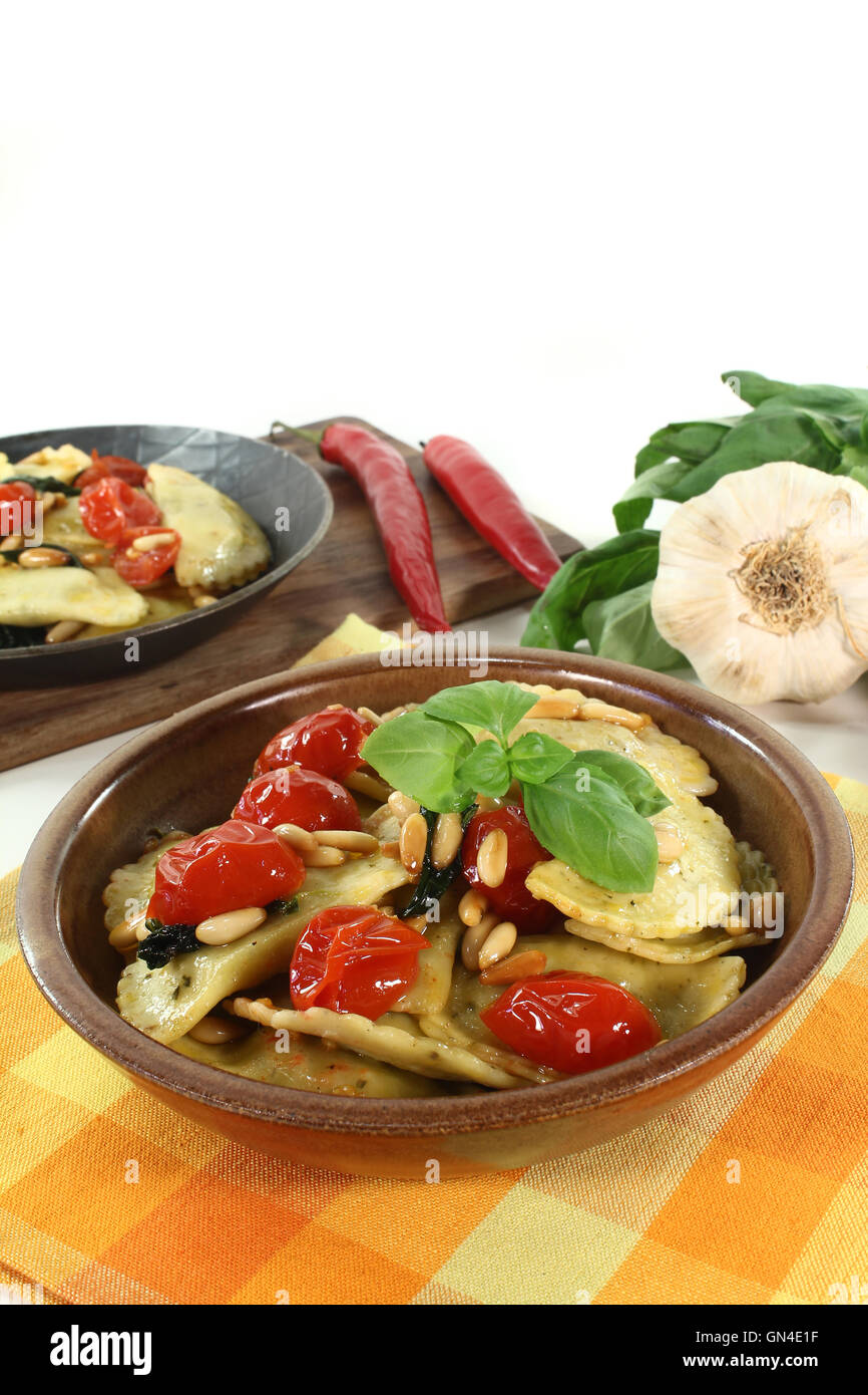 Cappelletti pasta hi-res stock photography and images - Alamy