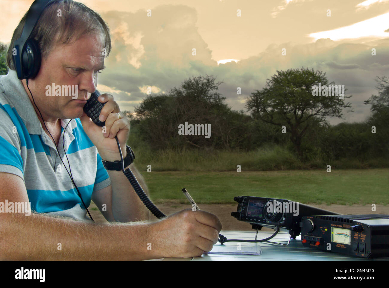 Ham radio hi-res stock photography and images - Alamy