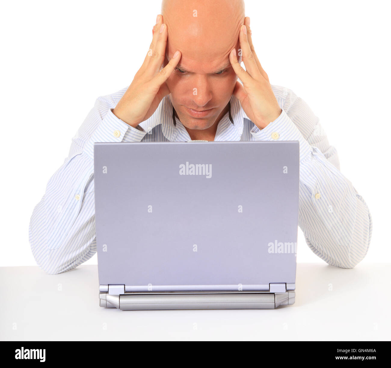 Angry man at computer hi-res stock photography and images - Alamy