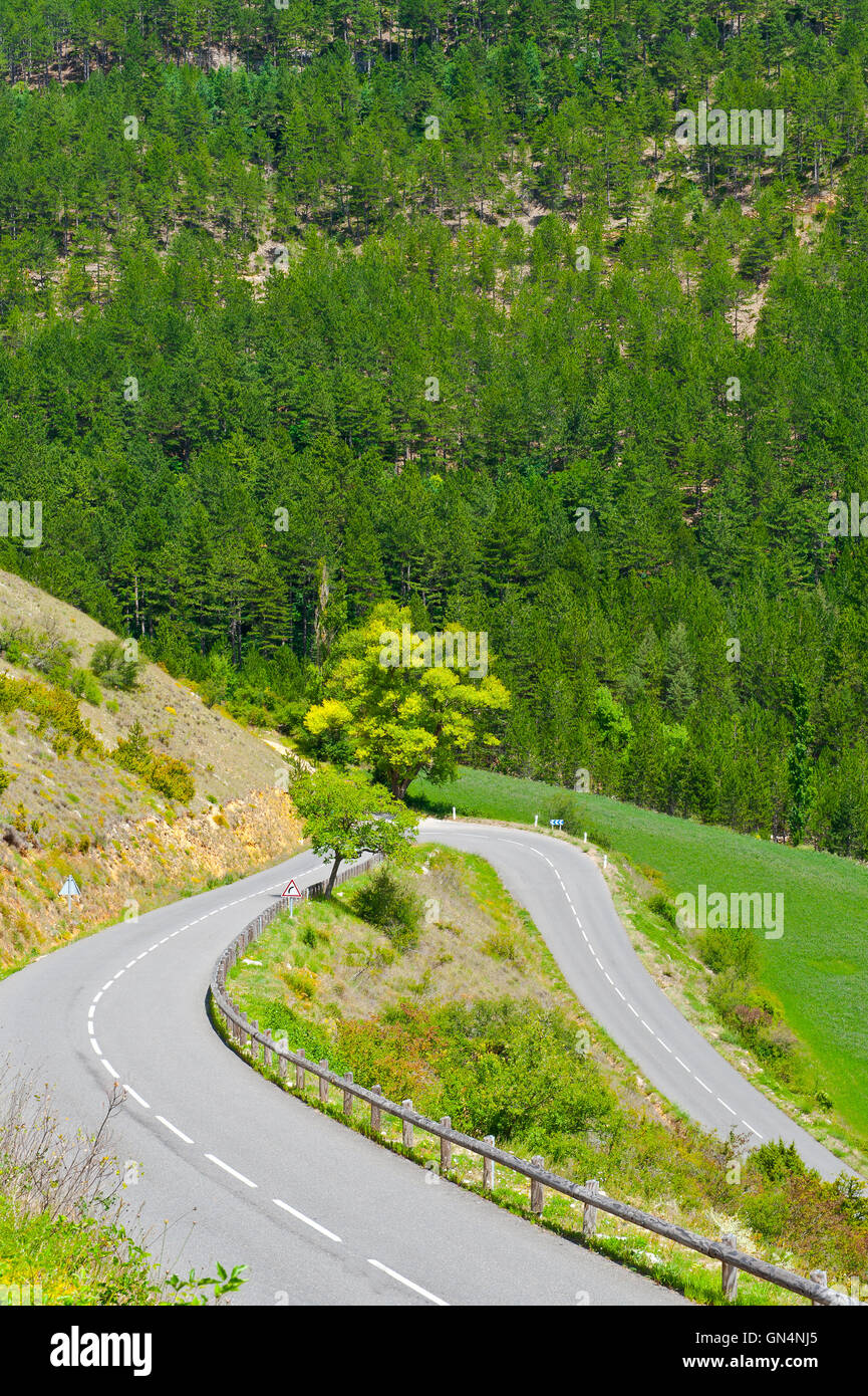 Asphalt direction winding road hi-res stock photography and images - Alamy