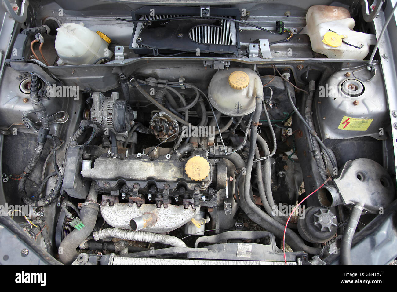 Cylinder block hi-res stock photography and images - Alamy