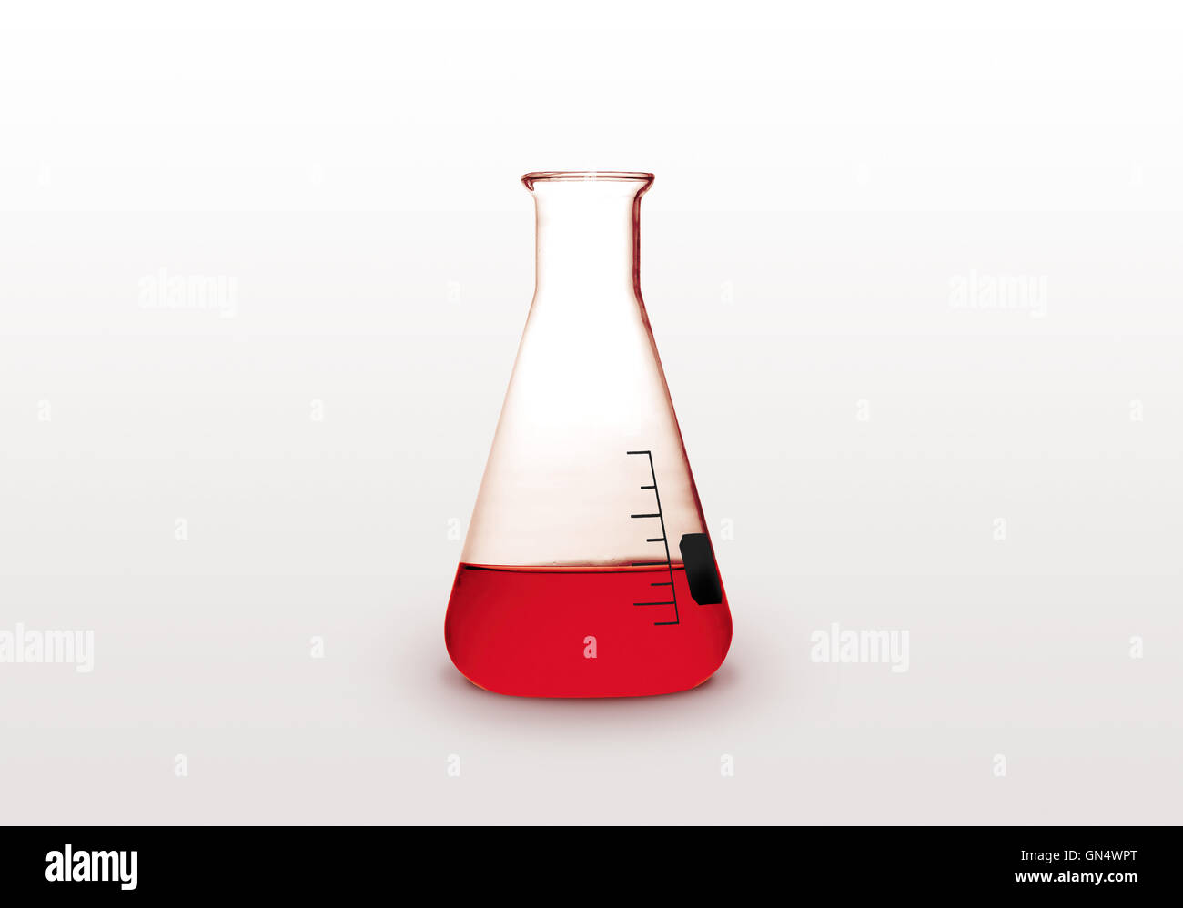 Retort flask hi-res stock photography and images - Alamy