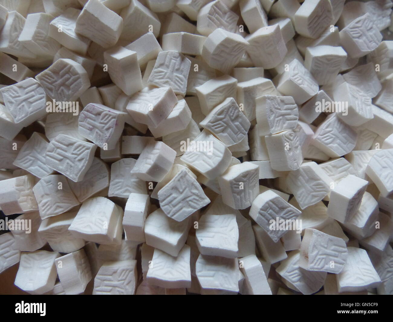 Ecstasy pills hi-res stock photography and images - Alamy