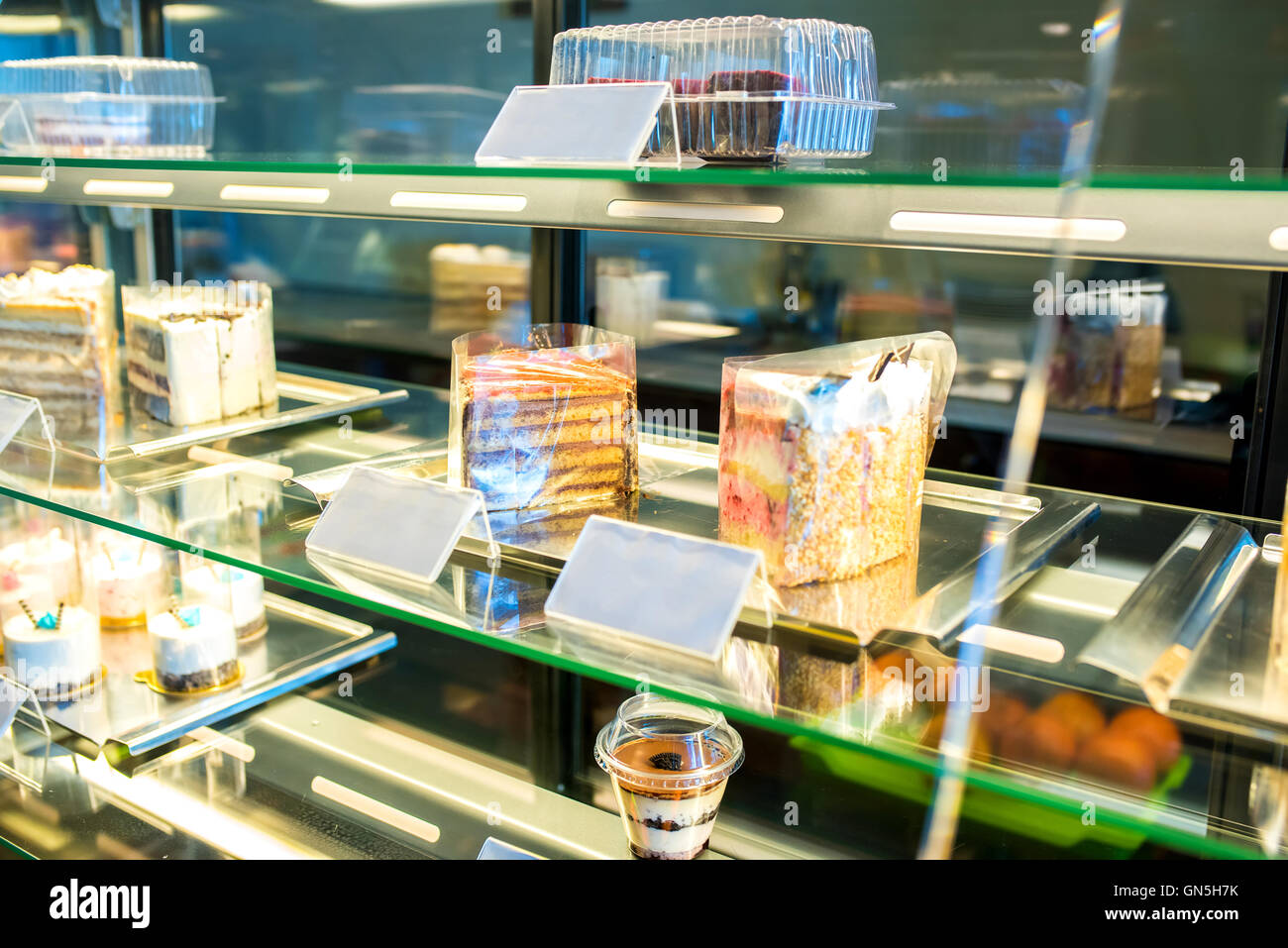 Cakes in a coffee shop Stock Photo - Alamy