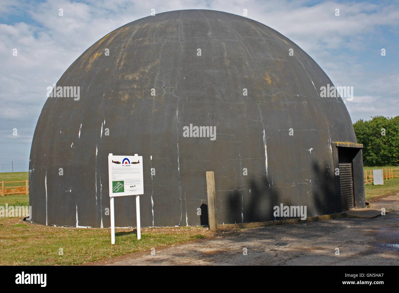 Former raf station hi-res stock photography and images - Alamy