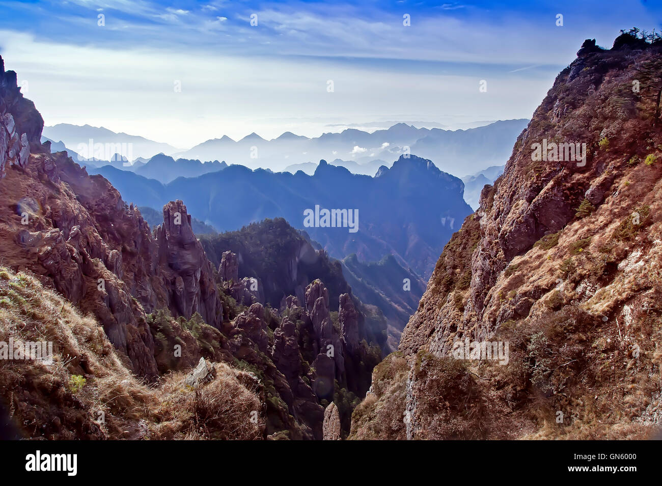Hubei forest hi-res stock photography and images - Alamy