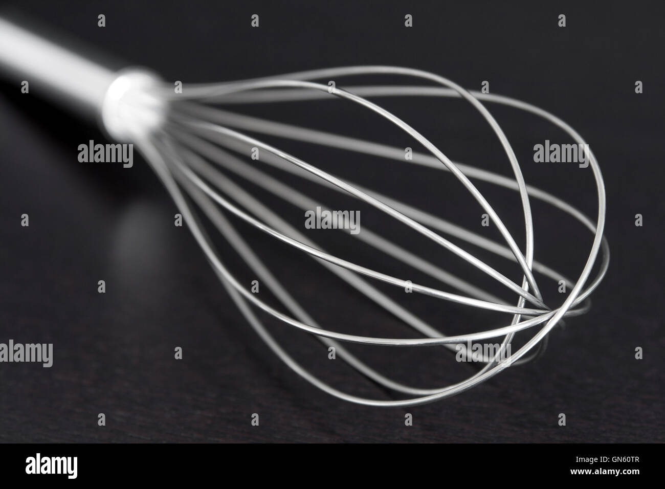 Wire whisk hi-res stock photography and images - Alamy