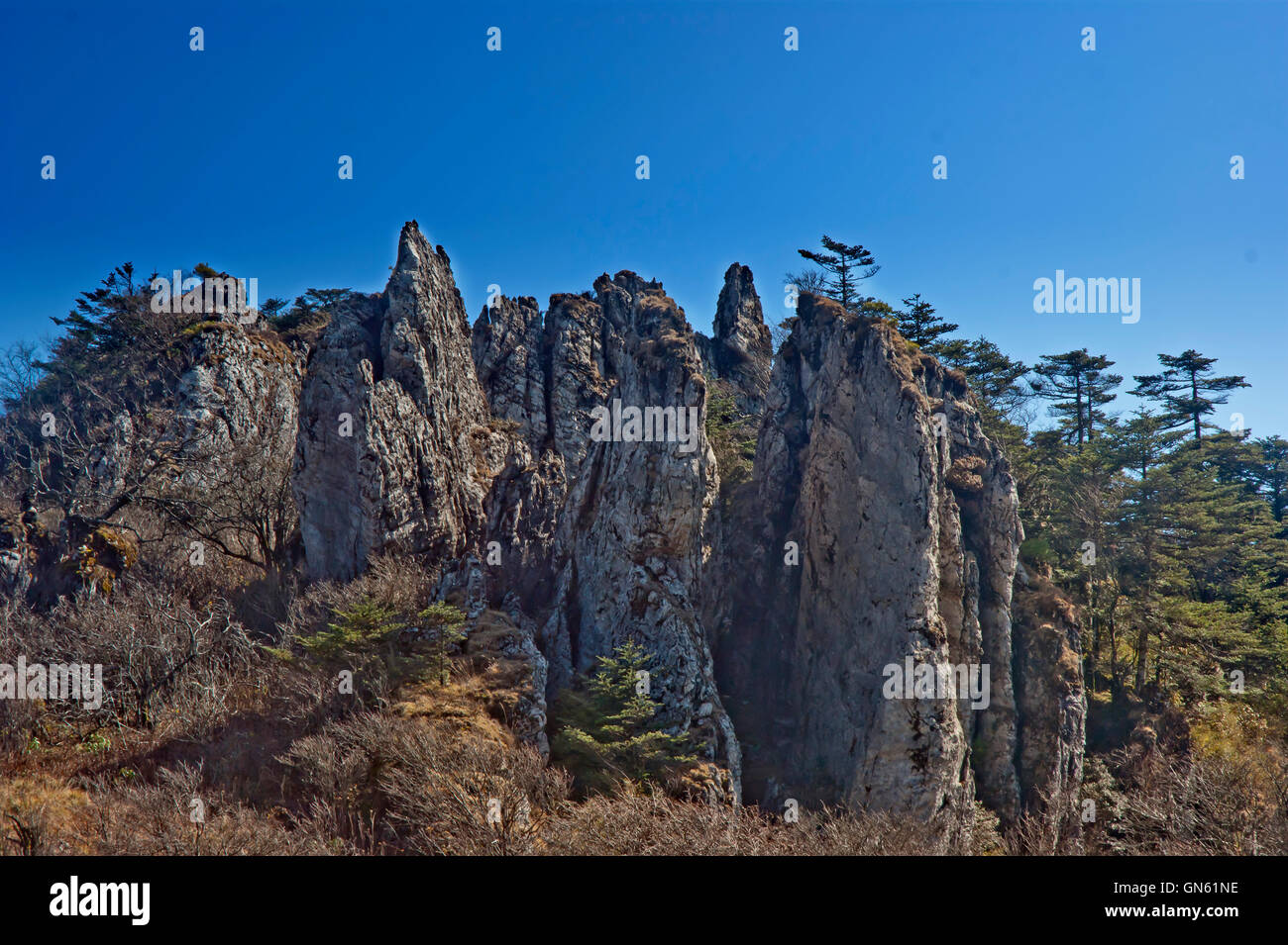 Mountains and cliffs Stock Photo - Alamy