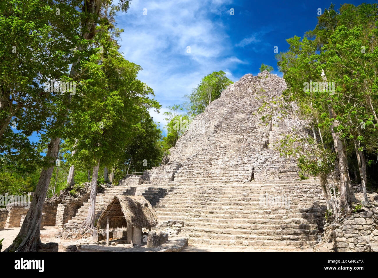 Church pyramid hi-res stock photography and images - Alamy
