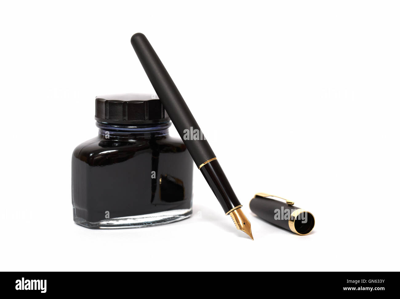 Ink bottle and pen hi-res stock photography and images - Alamy