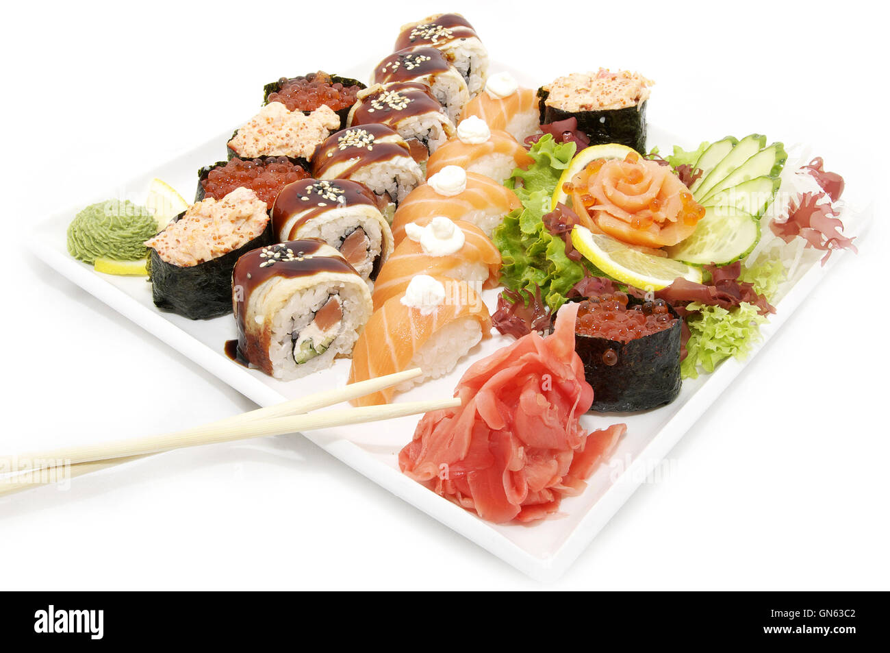 large plate of sushi Stock Photo - Alamy