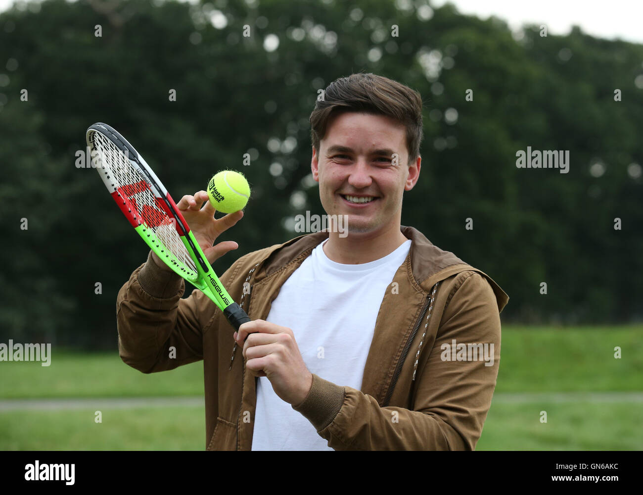 ParalympicsGB team member Gordon Reid visits Blair Drummond Safari Park ...
