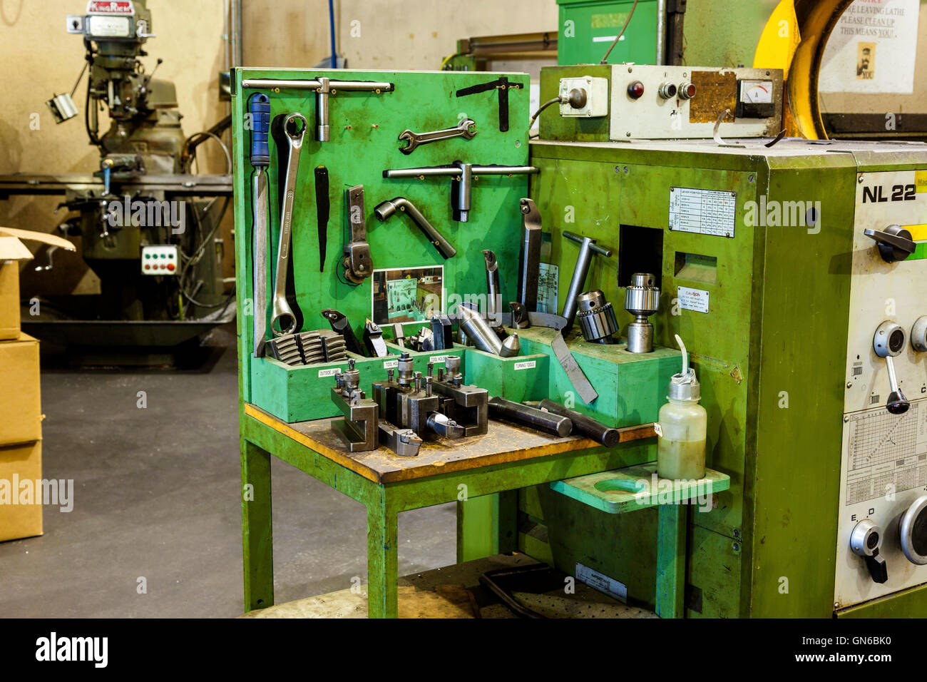 Bench cutter hi-res stock photography and images - Alamy