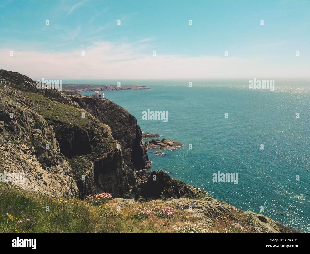 South stack rocks hi-res stock photography and images - Alamy