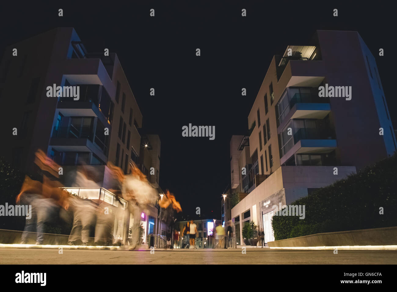 Time lapse crowded people in hi-res stock photography and images - Alamy