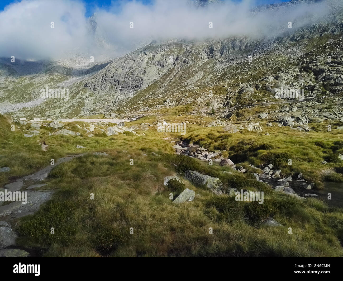 Wild landscape high peaks hi-res stock photography and images - Alamy