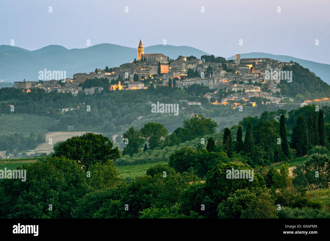 Todi hi-res stock photography and images - Alamy