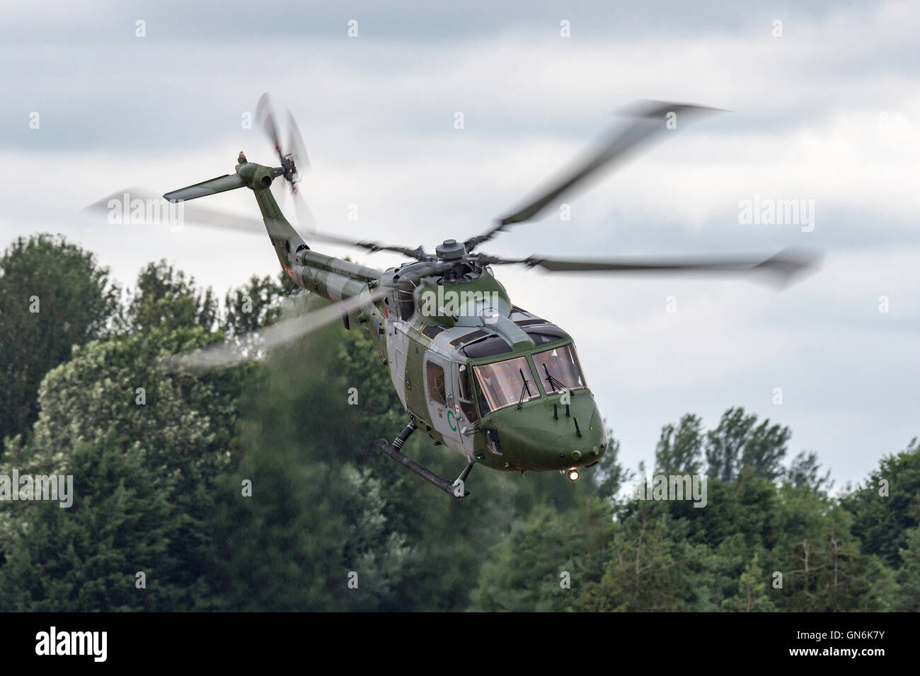British Army (Royal Army) Air Corps (AAC) Westland Lynx AH7 battlefield ...