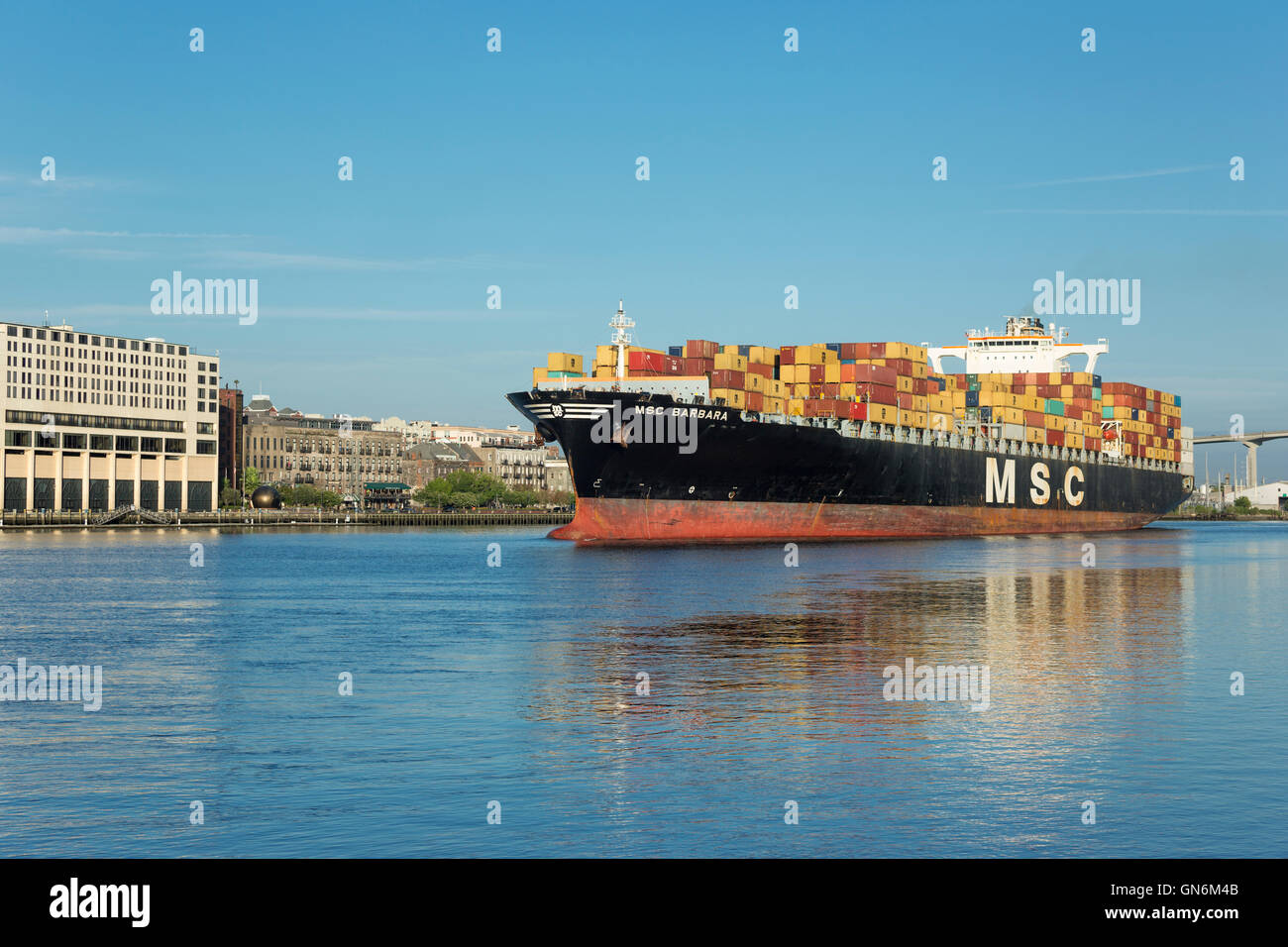 Msc container ship vessel hi-res stock photography and images - Alamy
