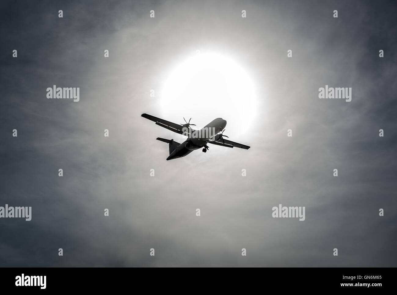 Plane sun beach hi-res stock photography and images - Alamy