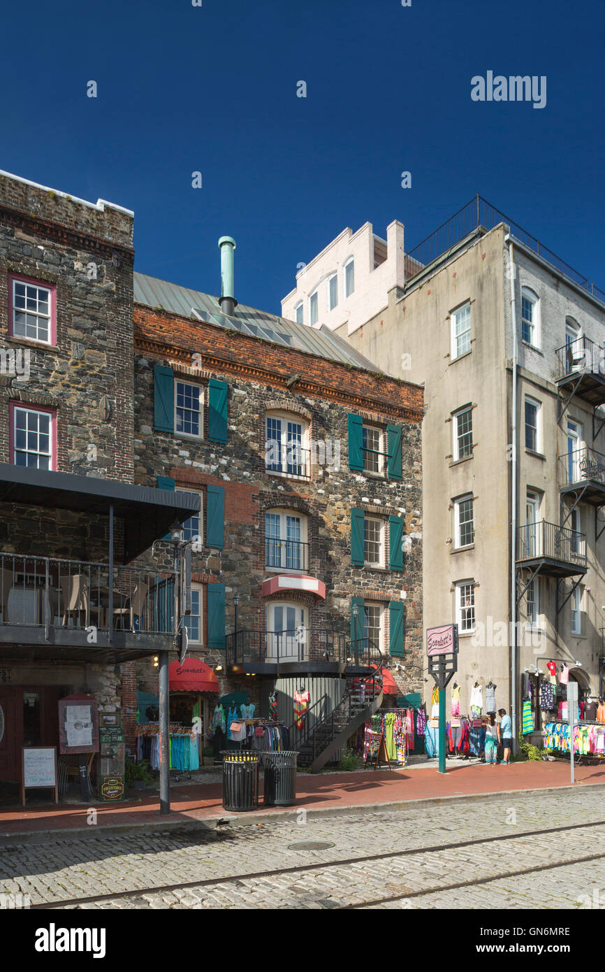HISTORIC RIVER STREET BUILDINGS SAVANNAH GEORGIA USA Stock Photo - Alamy