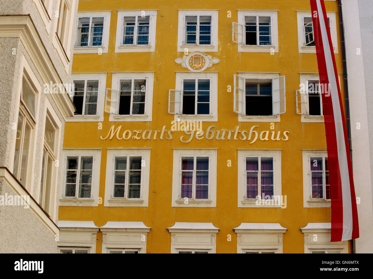 House mozart born hi-res stock photography and images - Alamy
