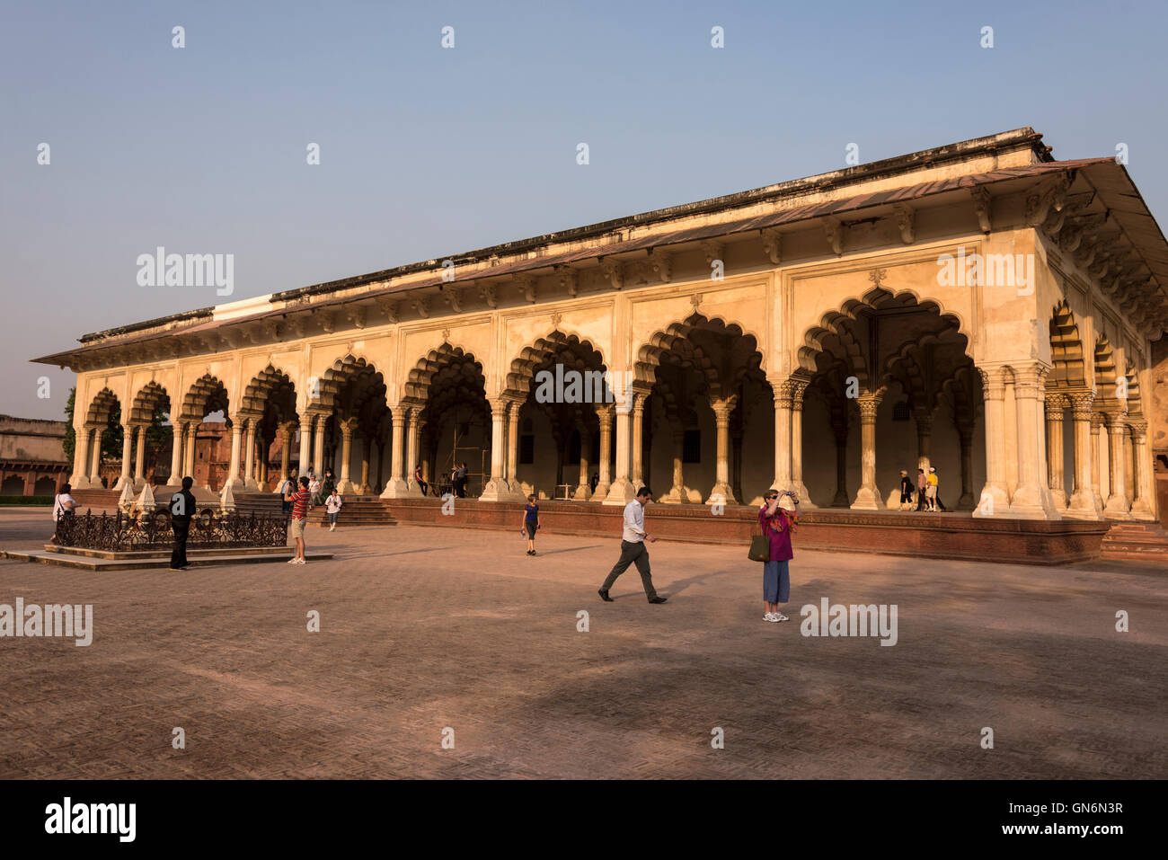 The Diwan-i-Am (Hall of Public Audience) - was used to speak to the ...