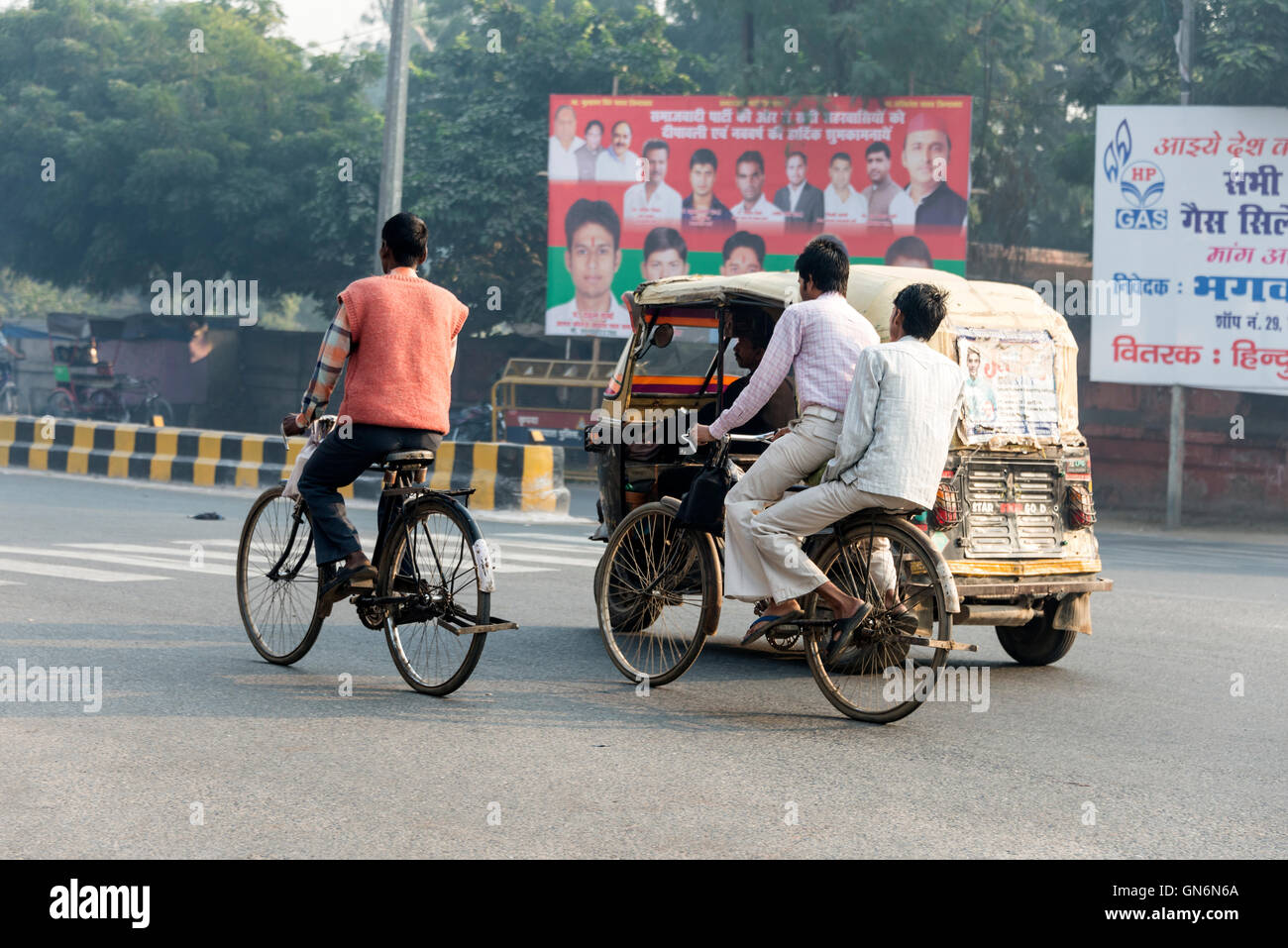 Indian tut tut agra india hi-res stock photography and images - Alamy
