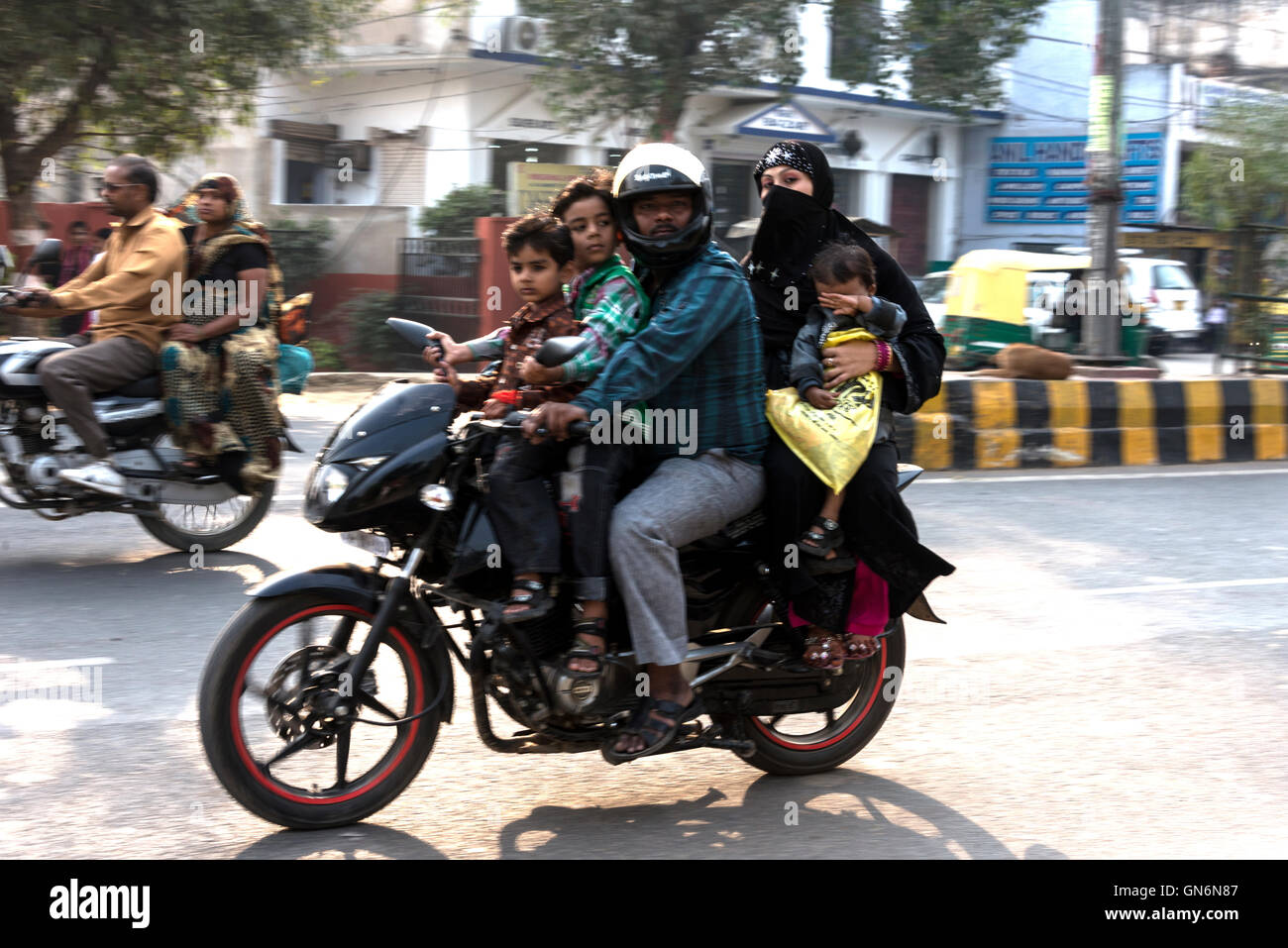 Family woman road motorcycle hi-res stock photography and images - Alamy