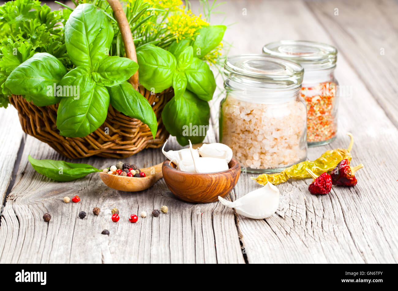 Vintage salt pepper hi-res stock photography and images - Alamy