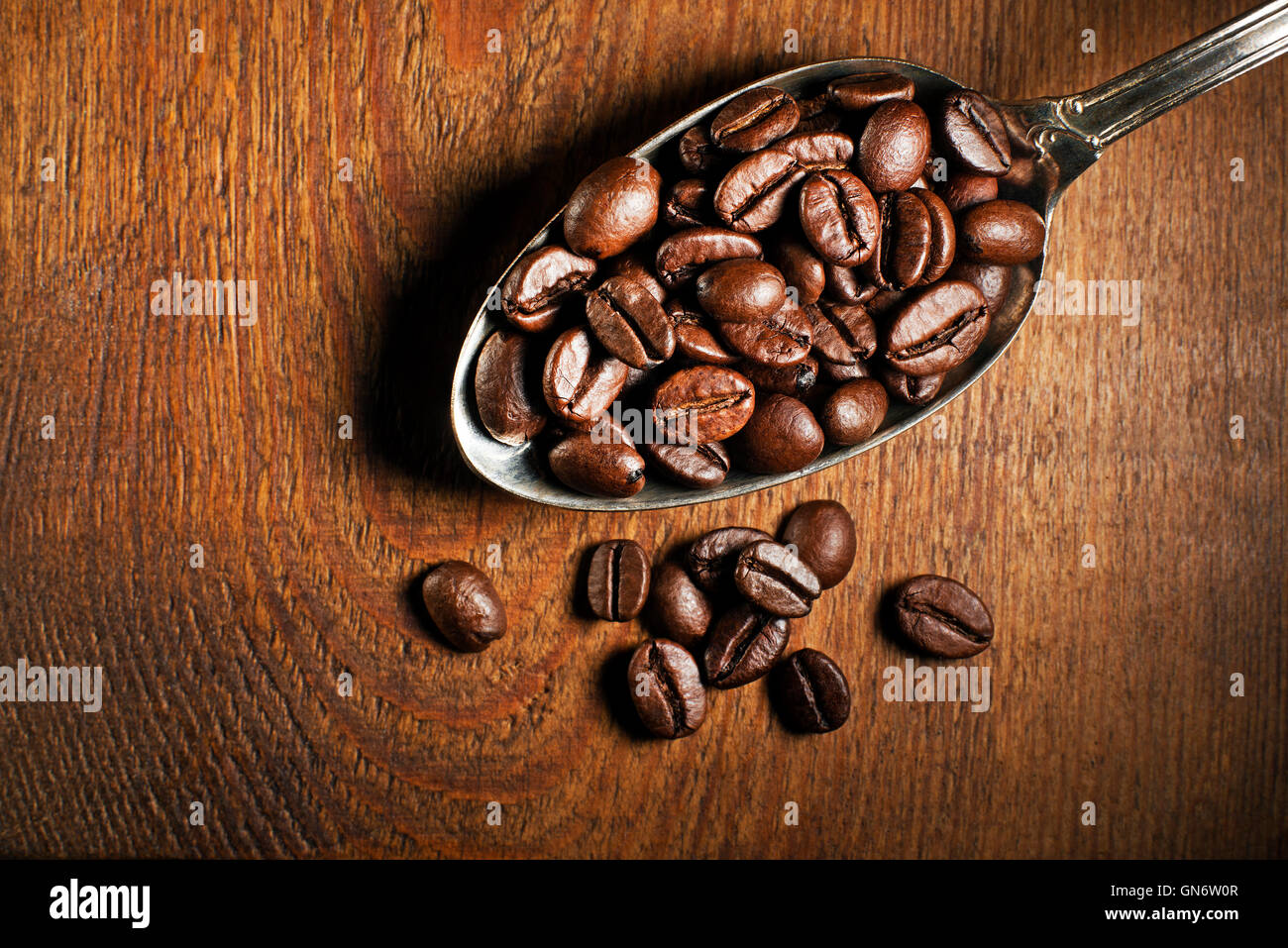 Spoon in beans hi-res stock photography and images - Alamy