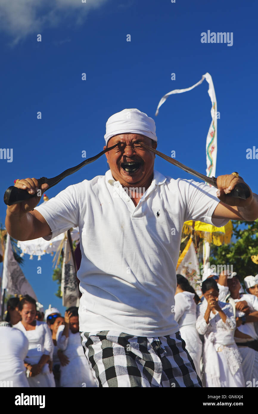 Fighting trance hi-res stock photography and images - Alamy